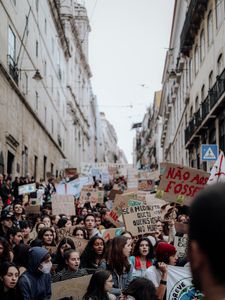 Sarah Ploss - fridays for future | LensCulture